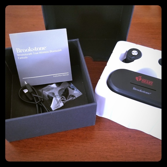 Brookstone | Other | New Brookstone True Wireless Earbuds | Poshmark